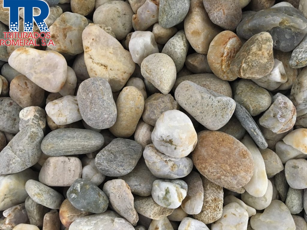 RIVER YELLOW PEBBLES - Triturados Romeral